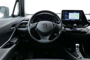 Белый Тойота C-HR 2021 в Вильнюс, объемом двигателя 1.80 л и пробегом 69 тыс. км за 23900 €, фото 9 на AUTOMOTO.COM.LV