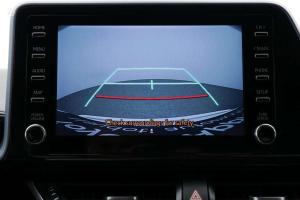 Белый Тойота C-HR 2021 в Вильнюс, объемом двигателя 1.80 л и пробегом 69 тыс. км за 23900 €, фото 24 на AUTOMOTO.COM.LV