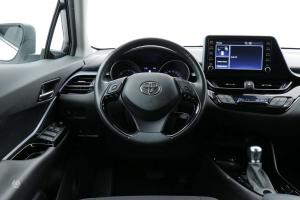 Белый Тойота C-HR 2021 в Вильнюс, объемом двигателя 1.99 л и пробегом 72 тыс. км за 24990 €, фото 9 на AUTOMOTO.COM.LV