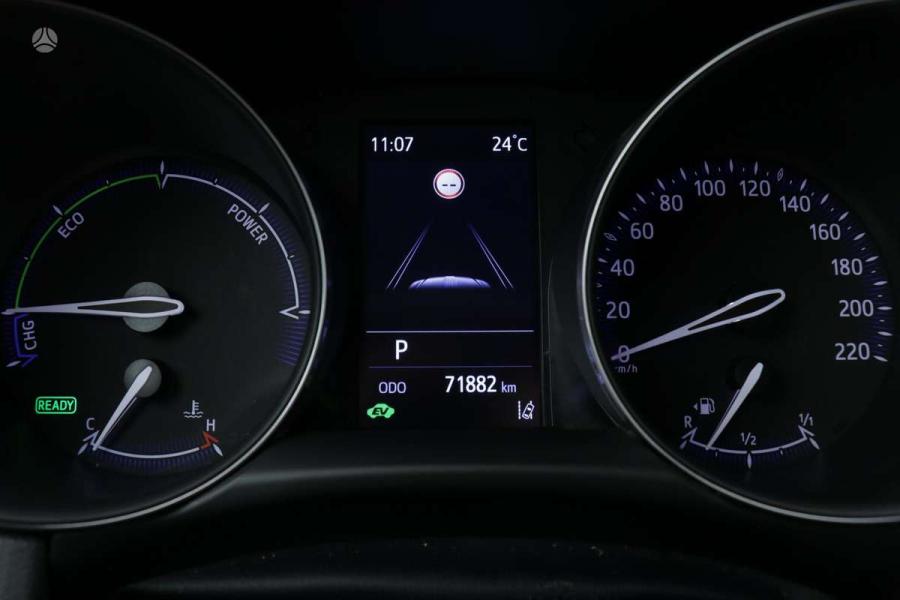Белый Тойота C-HR 2021 в Вильнюс, объемом двигателя 1.99 л и пробегом 72 тыс. км за 24990 €, фото 15 на AUTOMOTO.COM.LV