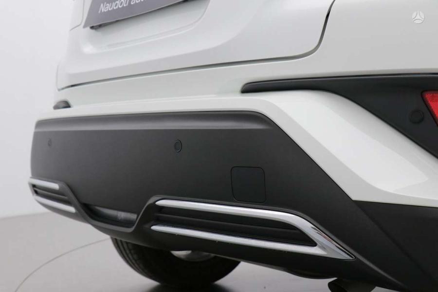 Белый Тойота C-HR 2021 в Вильнюс, объемом двигателя 1.99 л и пробегом 72 тыс. км за 24990 €, фото 22 на AUTOMOTO.COM.LV