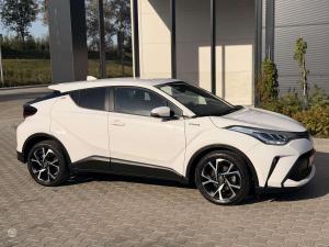 Белый Тойота C-HR 2021 в Вильнюс, объемом двигателя 1.80 л и пробегом 174 тыс. км за 17950 €, фото 6 на AUTOMOTO.COM.LV