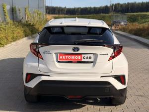 Белый Тойота C-HR 2021 в Вильнюс, объемом двигателя 1.80 л и пробегом 174 тыс. км за 17950 €, фото 9 на AUTOMOTO.COM.LV