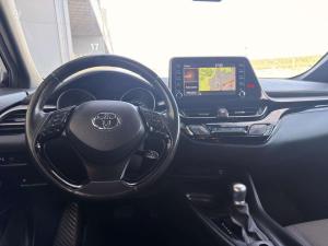 Белый Тойота C-HR 2021 в Вильнюс, объемом двигателя 1.80 л и пробегом 174 тыс. км за 17950 €, фото 27 на AUTOMOTO.COM.LV
