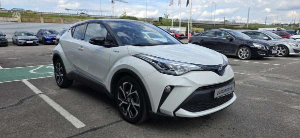 Balts Toyota C-HR 2021 Viļņa, ar dzinēja tilpumu 1.80 L un nobraukumu 44 tūkst. km par 23980 €, foto 3 vietnē AUTOMOTO.COM.LV