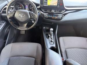 Белый Тойота C-HR 2021 в Вильнюс, объемом двигателя 1.80 л и пробегом 174 тыс. км за 18450 €, фото 22 на AUTOMOTO.COM.LV