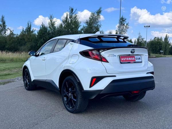 Balts Toyota C-HR 2021 Viļņa, ar dzinēja tilpumu 1.80 L un nobraukumu 205 tūkst. km par 16800 €, foto 6 vietnē AUTOMOTO.COM.LV