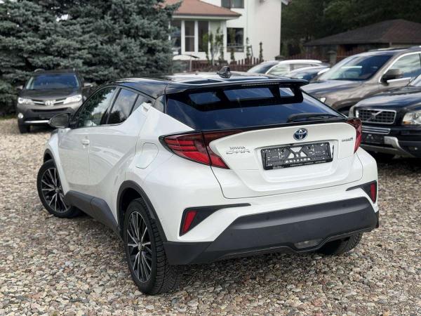 Balts Toyota C-HR 2021 Utena, ar dzinēja tilpumu 1.80 L un nobraukumu 220 tūkst. km par 14590 €, foto 5 vietnē AUTOMOTO.COM.LV