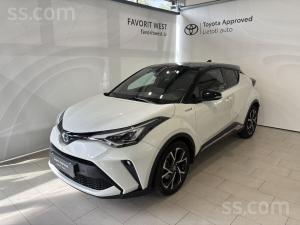 Balts Toyota C-HR 2021 Ventspils, ar dzinēja tilpumu 1.80 L un nobraukumu 157 tūkst. km par 21790 €, foto  vietnē AUTOMOTO.COM.LV