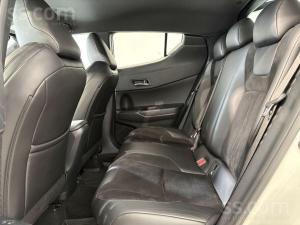 Balts Toyota C-HR 2021 Ventspils, ar dzinēja tilpumu 1.80 L un nobraukumu 157 tūkst. km par 21790 €, foto 7 vietnē AUTOMOTO.COM.LV