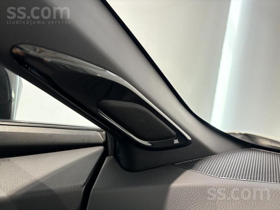 Balts Toyota C-HR 2021 Ventspils, ar dzinēja tilpumu 1.80 L un nobraukumu 157 tūkst. km par 21790 €, foto 21 vietnē AUTOMOTO.COM.LV