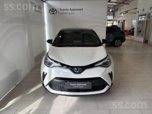 Balts Toyota C-HR 2021 Ventspils, ar dzinēja tilpumu 1.80 L un nobraukumu 157 tūkst. km par 21790 €, foto 24 vietnē AUTOMOTO.COM.LV