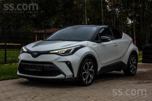 Balts Toyota C-HR 2021 Jelgava, ar dzinēja tilpumu 1.80 L un nobraukumu 219 tūkst. km par 16996 €, foto  vietnē AUTOMOTO.COM.LV