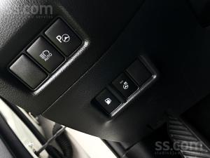 Белый Тойота C-HR 2021 в Елгава, объемом двигателя 1.80 л и пробегом 219 тыс. км за 16996 €, фото 11 на AUTOMOTO.COM.LV