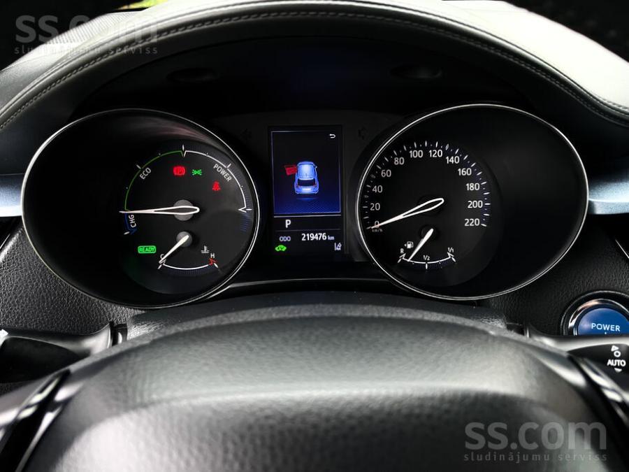 Белый Тойота C-HR 2021 в Елгава, объемом двигателя 1.80 л и пробегом 219 тыс. км за 16996 €, фото 16 на AUTOMOTO.COM.LV
