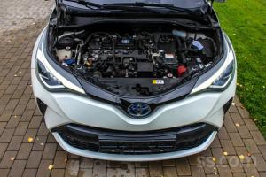Белый Тойота C-HR 2021 в Елгава, объемом двигателя 1.80 л и пробегом 219 тыс. км за 16996 €, фото 18 на AUTOMOTO.COM.LV