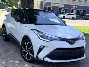 White Toyota C-HR 2022 in Ukmerge, with an engine capacity of 1.80 L and mileage of 189 thousand km for 17650 €, photo 5 on AUTOMOTO.COM.LV