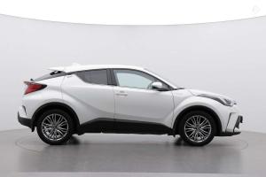Белый Тойота C-HR 2022 в Вильнюс, объемом двигателя 1.80 л и пробегом 72 тыс. км за 25500 €, фото 17 на AUTOMOTO.COM.LV