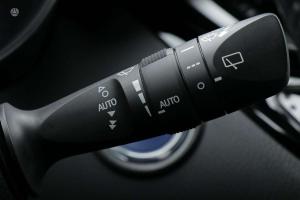 Белый Тойота C-HR 2022 в Вильнюс, объемом двигателя 1.80 л и пробегом 72 тыс. км за 25500 €, фото 29 на AUTOMOTO.COM.LV