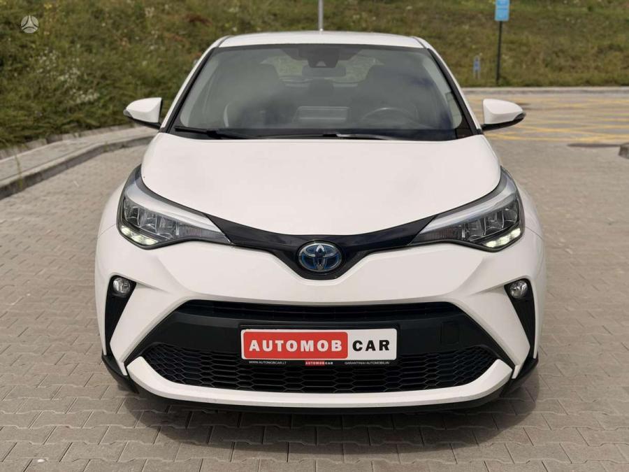 Balts Toyota C-HR 2022 Viļņa, ar dzinēja tilpumu 1.80 L un nobraukumu 133 tūkst. km par 18900 €, foto 11 vietnē AUTOMOTO.COM.LV