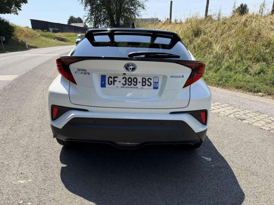 Balts Toyota C-HR 2022 Tauragė, ar dzinēja tilpumu 1.80 L un nobraukumu 44 tūkst. km par 20900 €, foto 5 vietnē AUTOMOTO.COM.LV