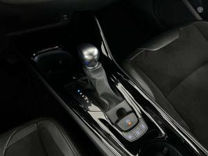 Белый Тойота C-HR 2022 в Вильнюс, объемом двигателя 1.80 л и пробегом 84 тыс. км за 23900 €, фото 24 на AUTOMOTO.COM.LV