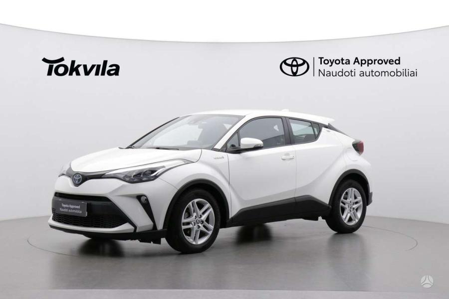 Balts Toyota C-HR 2022 Viļņa, ar dzinēja tilpumu 1.80 L un nobraukumu 75 tūkst. km par 23900 €, foto 1 vietnē AUTOMOTO.COM.LV