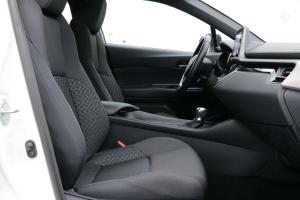 Balts Toyota C-HR 2022 Viļņa, ar dzinēja tilpumu 1.80 L un nobraukumu 75 tūkst. km par 23900 €, foto 10 vietnē AUTOMOTO.COM.LV