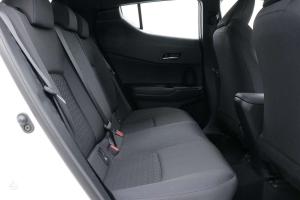 Balts Toyota C-HR 2022 Viļņa, ar dzinēja tilpumu 1.80 L un nobraukumu 75 tūkst. km par 23900 €, foto 11 vietnē AUTOMOTO.COM.LV