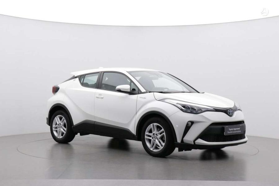 Balts Toyota C-HR 2022 Viļņa, ar dzinēja tilpumu 1.80 L un nobraukumu 75 tūkst. km par 23900 €, foto 20 vietnē AUTOMOTO.COM.LV