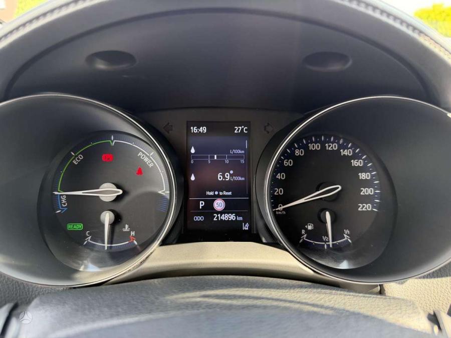 Белый Тойота C-HR 2022 в Каунас, объемом двигателя 1.99 л и пробегом 215 тыс. км за 19690 €, фото 19 на AUTOMOTO.COM.LV