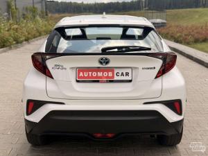 Balts Toyota C-HR 2022 Viļņa, ar dzinēja tilpumu 1.80 L un nobraukumu 133 tūkst. km par 19650 €, foto 7 vietnē AUTOMOTO.COM.LV