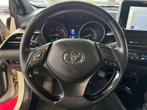 Balts Toyota C-HR 2022 Šauļi, ar dzinēja tilpumu 1.80 L un nobraukumu 91 tūkst. km par 24900 €, foto 15 vietnē AUTOMOTO.COM.LV