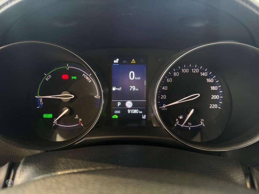 Balts Toyota C-HR 2022 Šauļi, ar dzinēja tilpumu 1.80 L un nobraukumu 91 tūkst. km par 24900 €, foto 16 vietnē AUTOMOTO.COM.LV