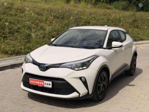 Balts Toyota C-HR 2022 Viļņa, ar dzinēja tilpumu 1.80 L un nobraukumu 133 tūkst. km par 19650 €, foto  vietnē AUTOMOTO.COM.LV