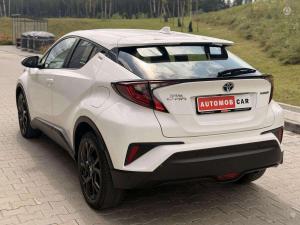 Белый Тойота C-HR 2022 в Вильнюс, объемом двигателя 1.80 л и пробегом 133 тыс. км за 19650 €, фото 8 на AUTOMOTO.COM.LV