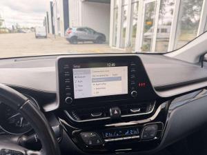 Белый Тойота C-HR 2022 в Вильнюс, объемом двигателя 1.80 л и пробегом 133 тыс. км за 19650 €, фото 22 на AUTOMOTO.COM.LV