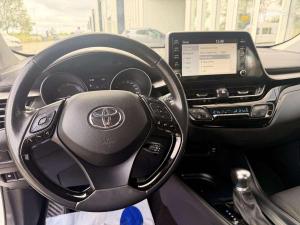 Белый Тойота C-HR 2022 в Вильнюс, объемом двигателя 1.80 л и пробегом 133 тыс. км за 19650 €, фото 25 на AUTOMOTO.COM.LV