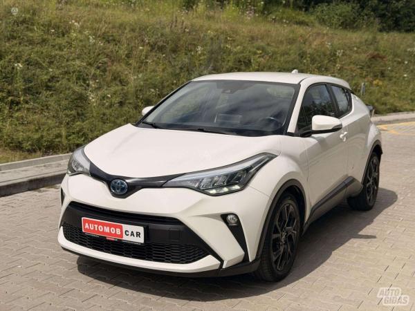 Balts Toyota C-HR 2022 Viļņa, ar dzinēja tilpumu 1.80 L un nobraukumu 133 tūkst. km par 19650 €, foto 1 vietnē AUTOMOTO.COM.LV