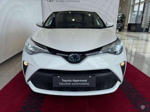 Balts Toyota C-HR 2022 Šauļi, ar dzinēja tilpumu 1.80 L un nobraukumu 100 tūkst. km par 20900 €, foto 4 vietnē AUTOMOTO.COM.LV