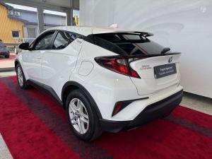 Balts Toyota C-HR 2022 Šauļi, ar dzinēja tilpumu 1.80 L un nobraukumu 100 tūkst. km par 20900 €, foto 7 vietnē AUTOMOTO.COM.LV