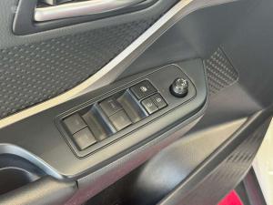 Balts Toyota C-HR 2022 Šauļi, ar dzinēja tilpumu 1.80 L un nobraukumu 100 tūkst. km par 20900 €, foto 11 vietnē AUTOMOTO.COM.LV