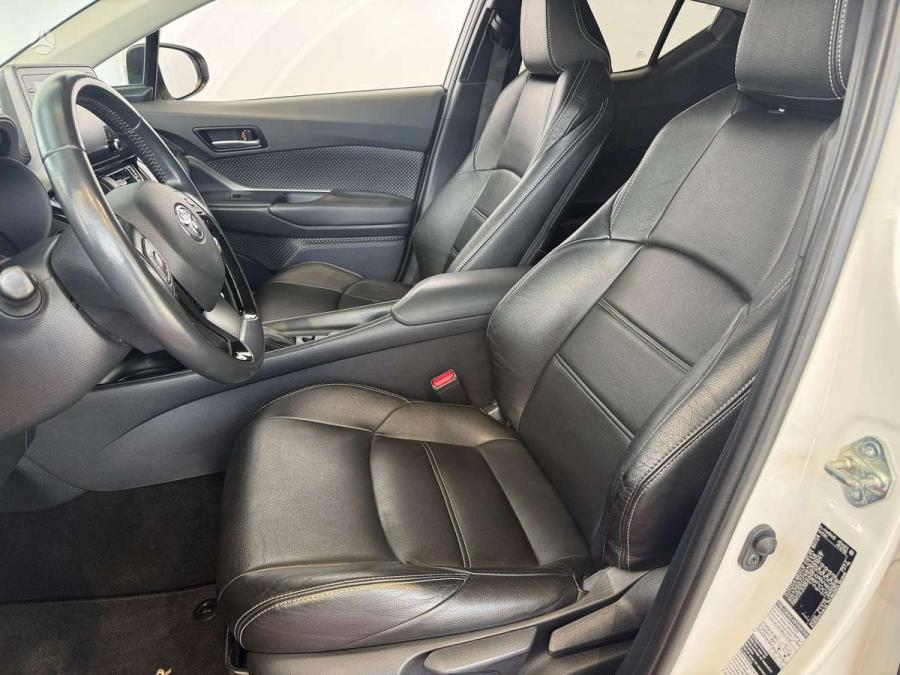 Balts Toyota C-HR 2022 Šauļi, ar dzinēja tilpumu 1.80 L un nobraukumu 100 tūkst. km par 20900 €, foto 13 vietnē AUTOMOTO.COM.LV