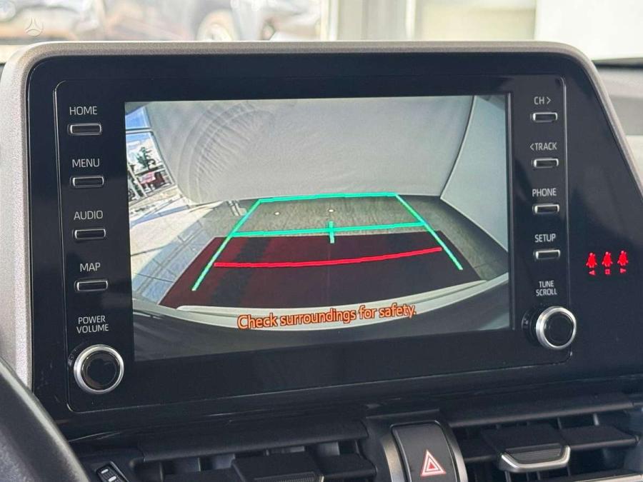 Balts Toyota C-HR 2022 Šauļi, ar dzinēja tilpumu 1.80 L un nobraukumu 100 tūkst. km par 20900 €, foto 18 vietnē AUTOMOTO.COM.LV