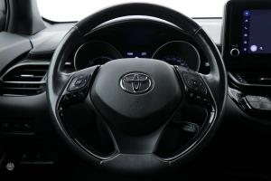 Белый Тойота C-HR 2022 в Вильнюс, объемом двигателя 1.99 л и пробегом 87 тыс. км за 24900 €, фото 14 на AUTOMOTO.COM.LV