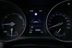 Белый Тойота C-HR 2022 в Вильнюс, объемом двигателя 1.99 л и пробегом 87 тыс. км за 24900 €, фото 15 на AUTOMOTO.COM.LV