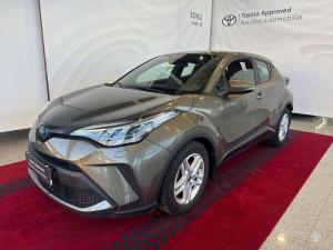 Balts Toyota C-HR 2022 Šauļi, ar dzinēja tilpumu 1.80 L un nobraukumu 106 tūkst. km par 21900 €, foto  vietnē AUTOMOTO.COM.LV
