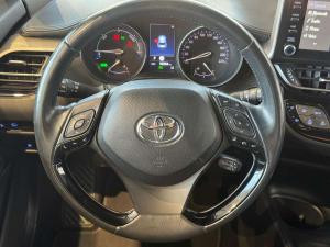 Balts Toyota C-HR 2022 Šauļi, ar dzinēja tilpumu 1.80 L un nobraukumu 106 tūkst. km par 21900 €, foto 14 vietnē AUTOMOTO.COM.LV