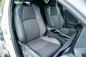 Balts Toyota C-HR 2022 Viļņa, ar dzinēja tilpumu 1.80 L un nobraukumu 122 tūkst. km par 19900 €, foto 22 vietnē AUTOMOTO.COM.LV