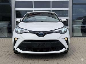 Белый Тойота C-HR 2022 в Вильнюс, объемом двигателя 1.80 л и пробегом 533 тыс. км за 12000 €, фото 10 на AUTOMOTO.COM.LV
